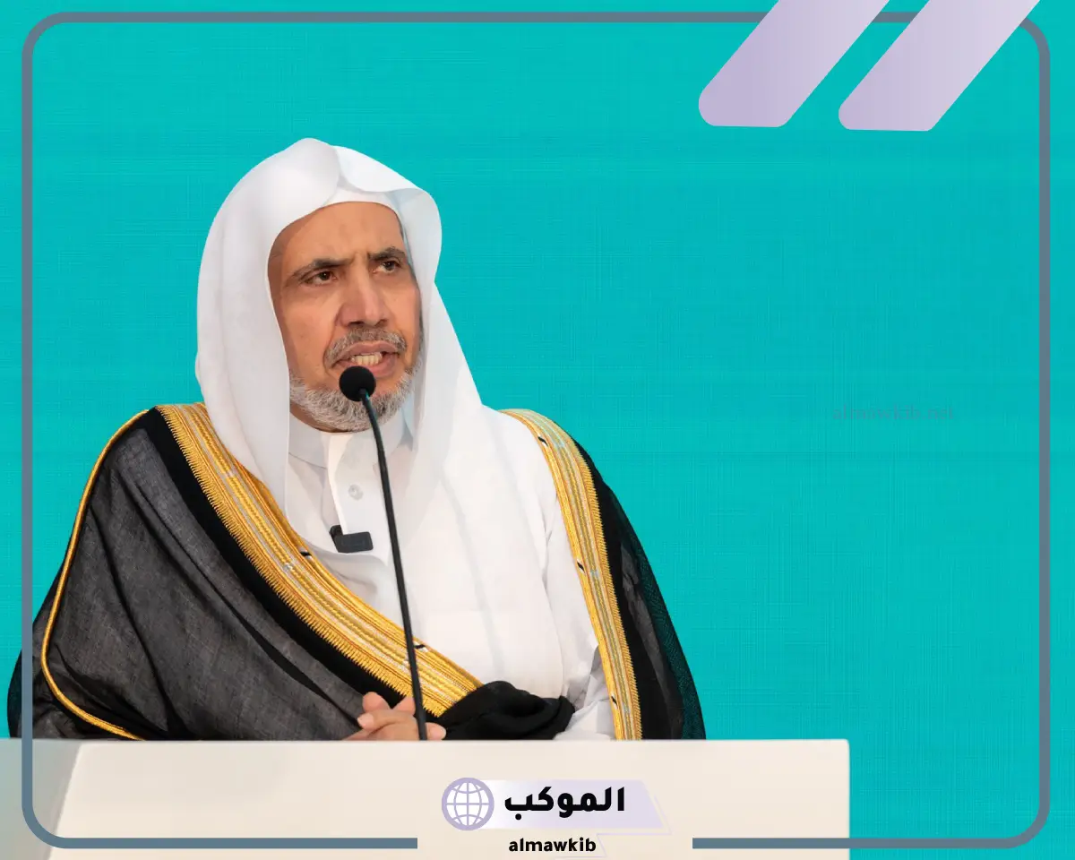 تفسير رؤية عالم دين معروف في المنام مشهور لكبار العلماء